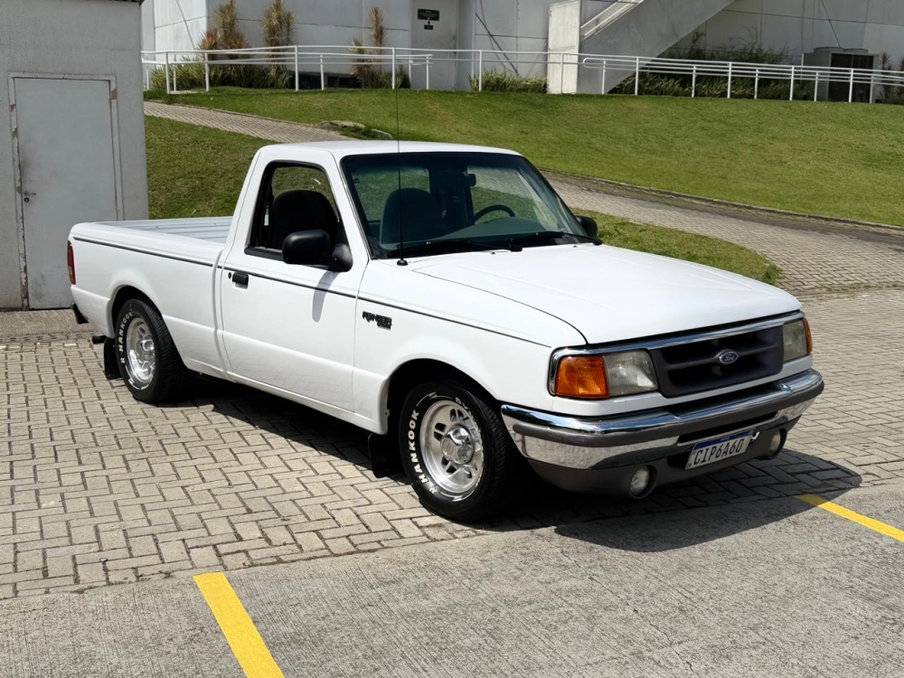 Ford Ranger XLT - Anúncios para Alta performance
