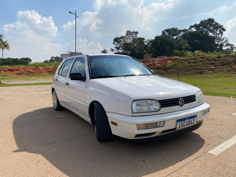 Golf GL Turbo - Anúncios para Alta performance