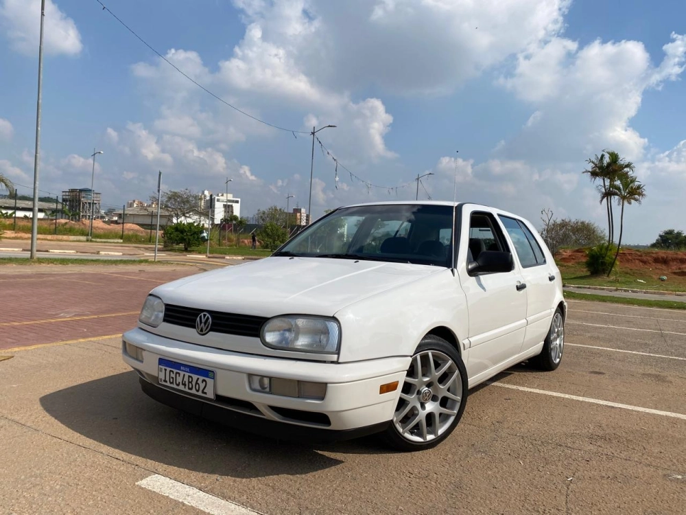 Golf GL Turbo - Anúncios para Alta performance