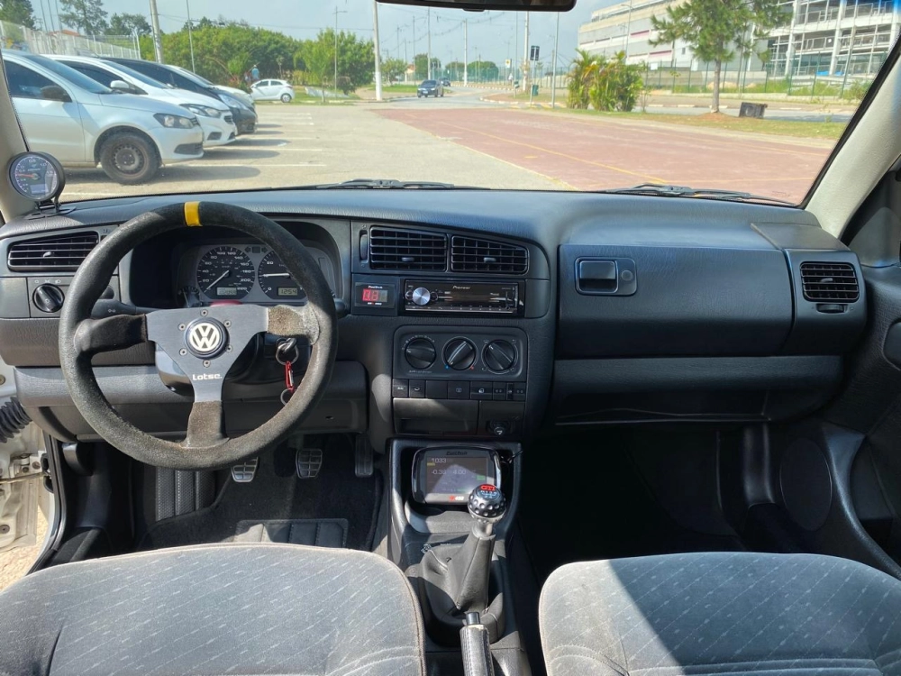 Golf GL Turbo - Anúncios para Alta performance