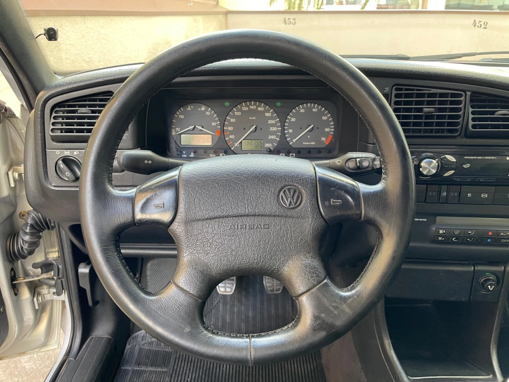 Passat GLX VR6 - Anúncio vendido